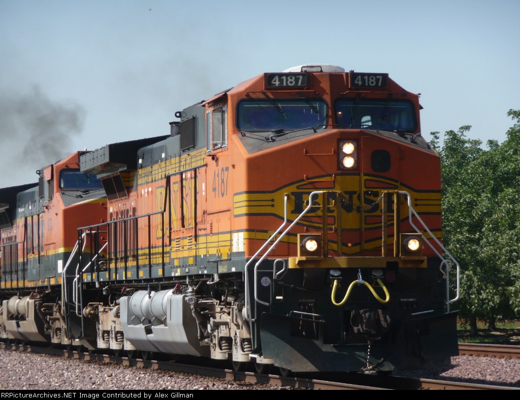 BNSF 4187 East